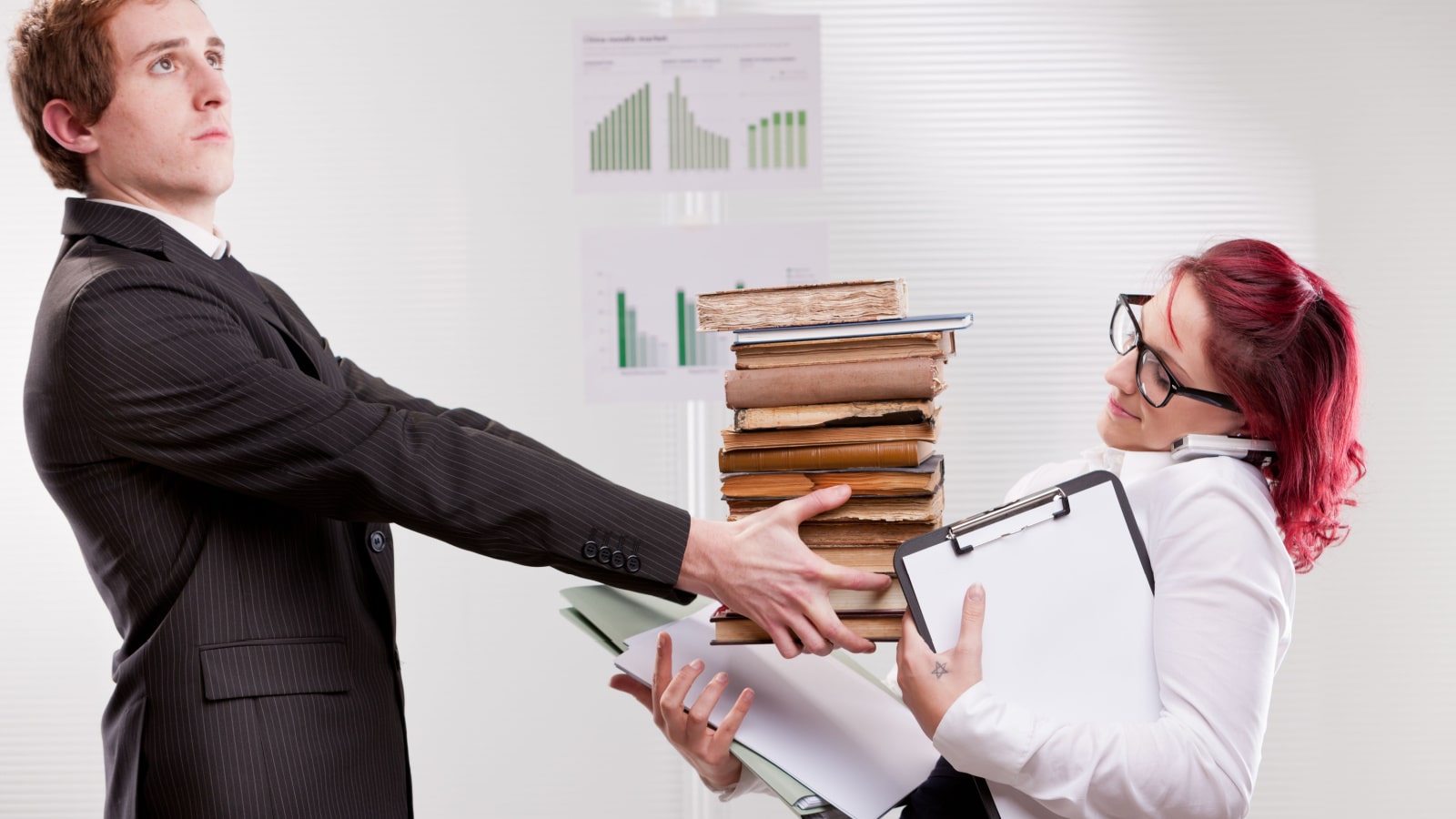 14 Signs You Are Working In a Toxic Environment
