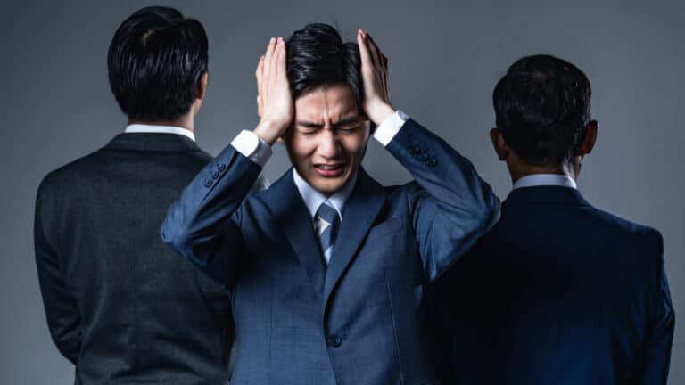 14 Signs You Are Working In a Toxic Environment