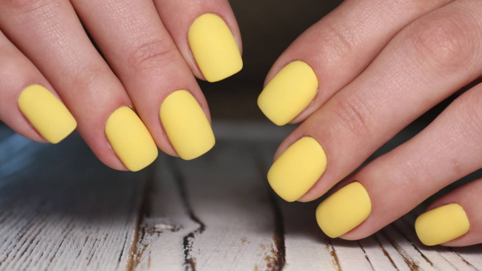 Brighten Your Summer: Trendy Yellow Summer Nails to Try