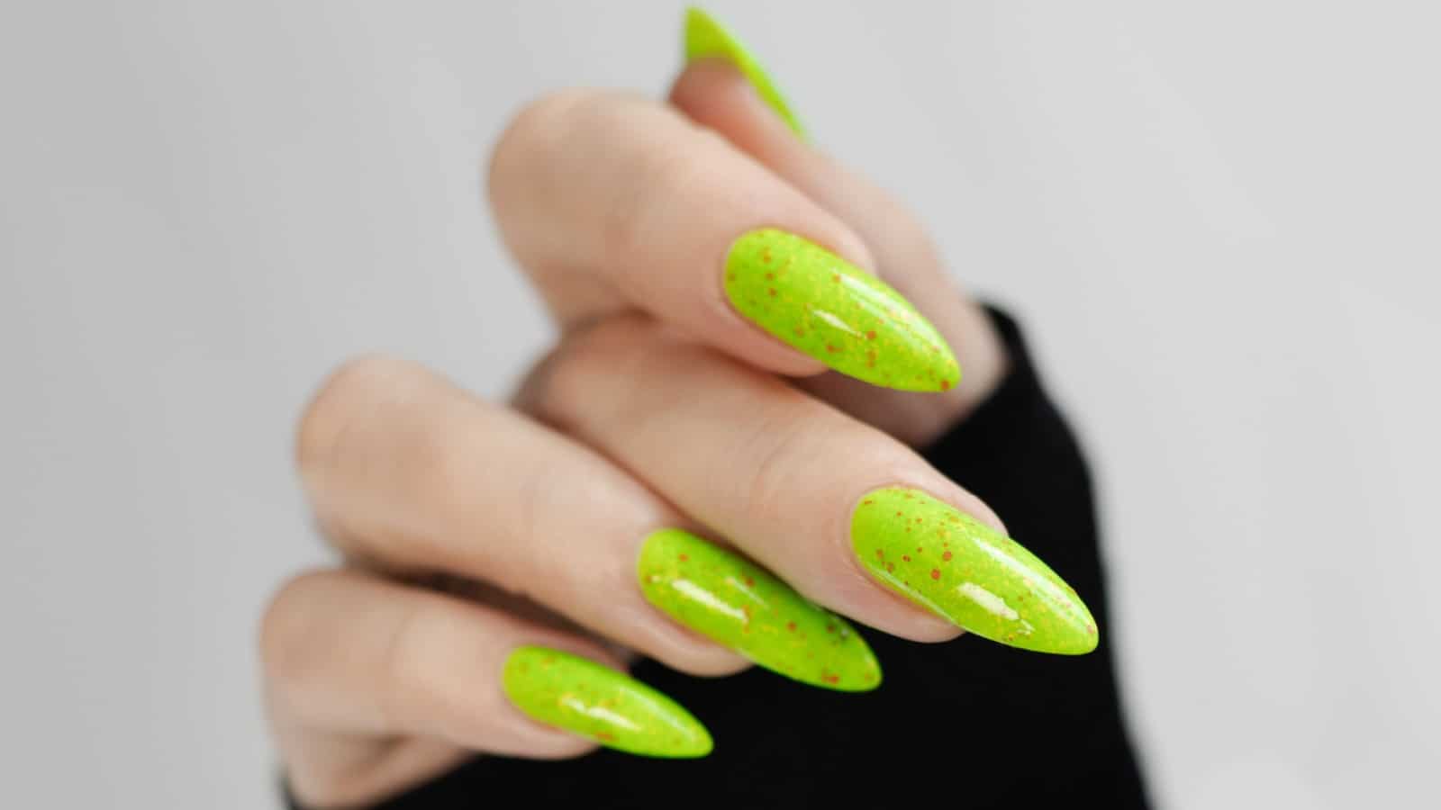 Green Glitter Nails: Sparkle and Shine in Every Shade