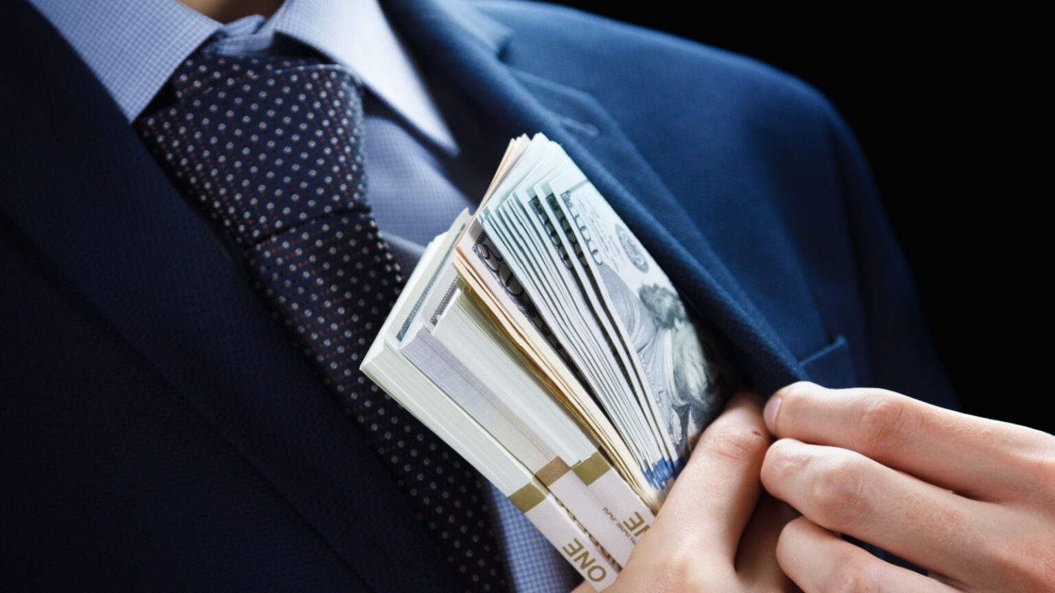 19 Things Rich People Do Differently That Most People Ignore