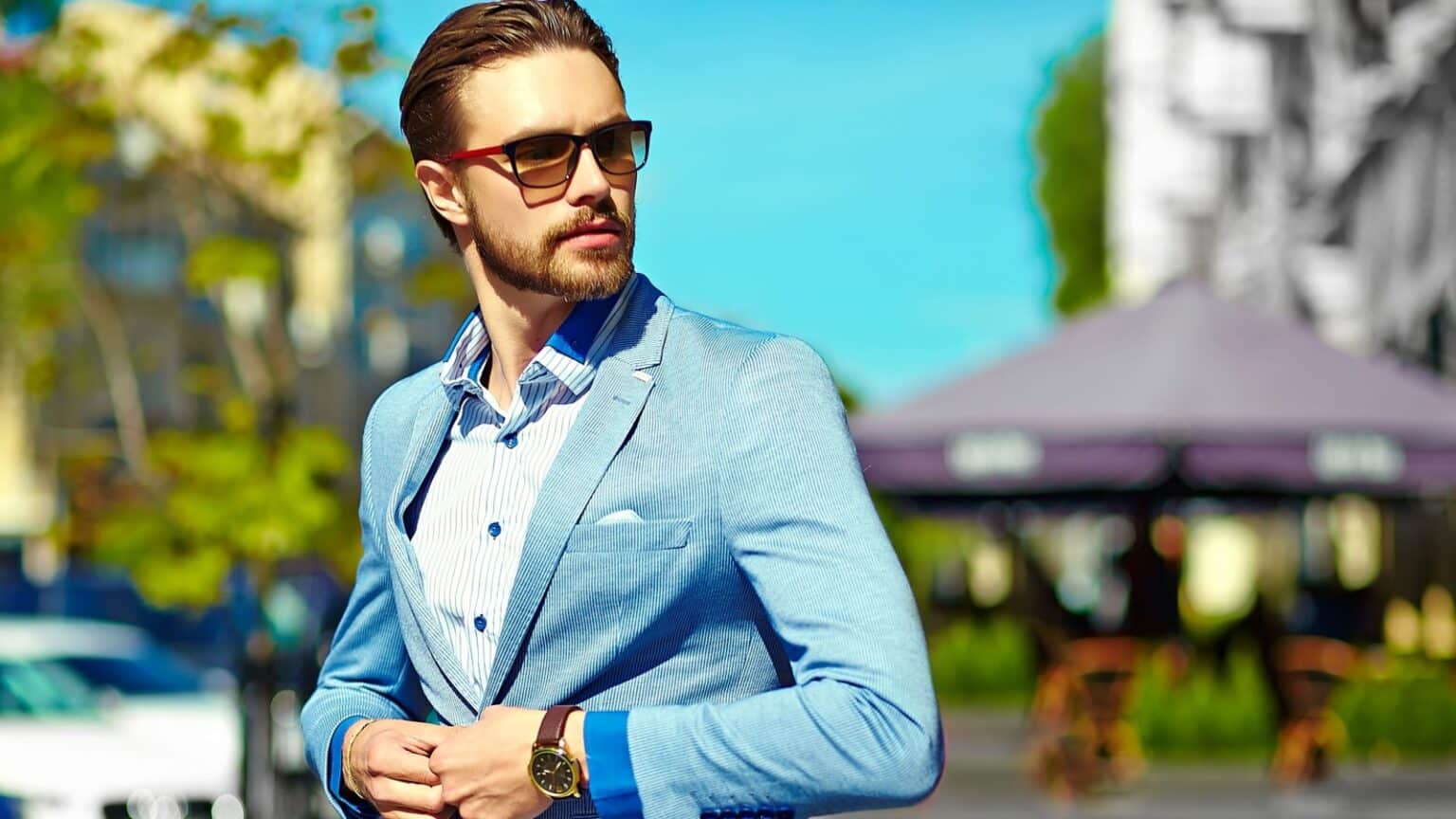 8 Status Symbols People Brag About That Nobody Cares About Anymore
